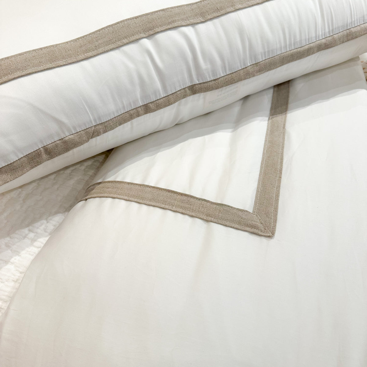 Tape Frame Bedding Series – EK Home